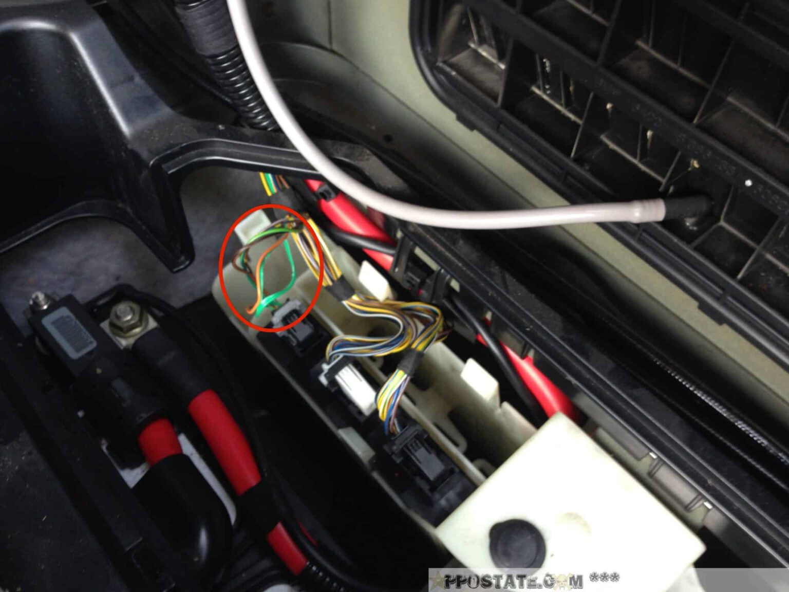 Anleitung: Anhängerkupplung nachrüsten beim BMW 7er e65 - vanclan.de