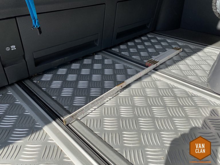 Abstand und Maße der Schienen im T5 und T6 Multivan oder California ...